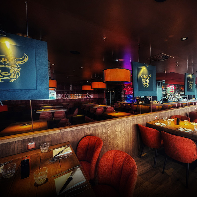 BEAST Berlin - Restaurant & Bar directly at Alexanderplatz